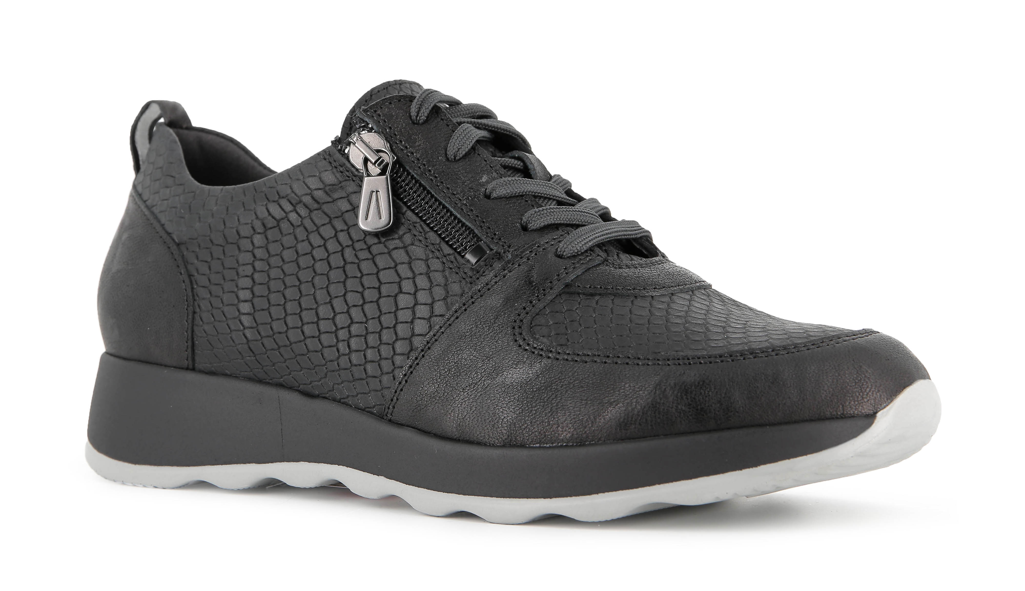 Kvalitetne i udobne kožne ženske niske cipele Alpina